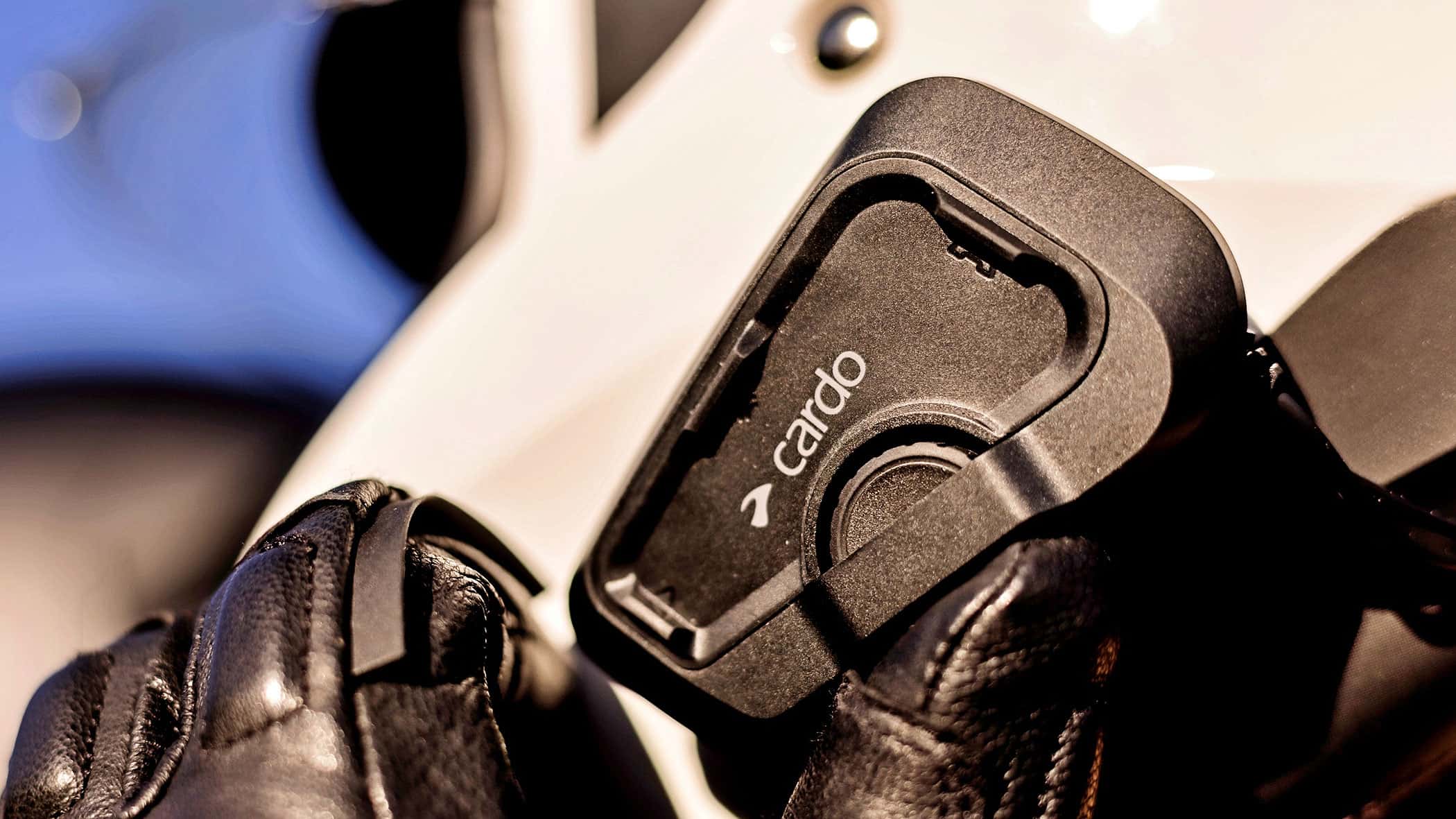 Cardo: 4 neue Bluetooth-Kommunikationssysteme