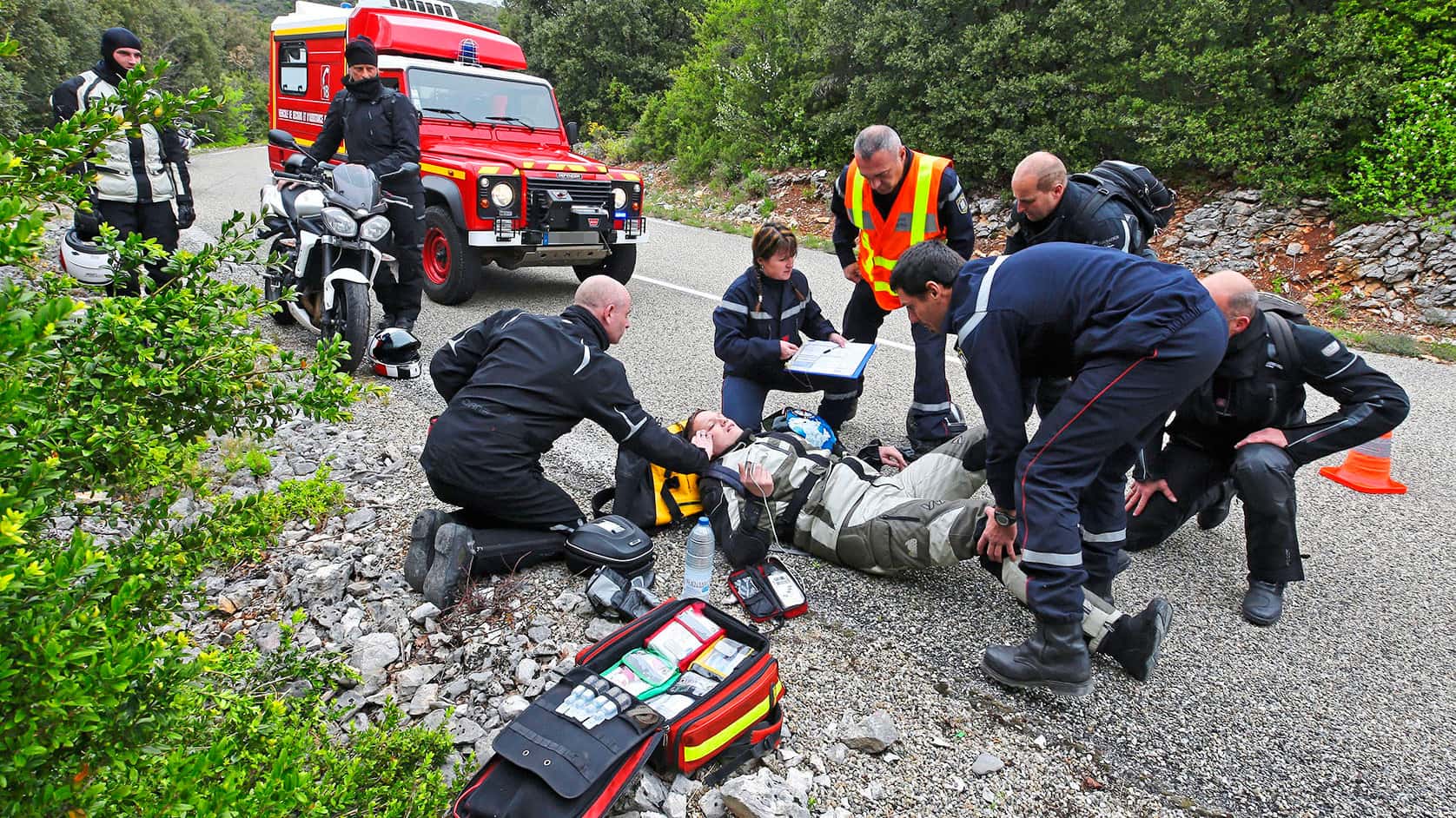 Richtiges Verhalten am Unfallort: So einfach geht Erste Hilfe