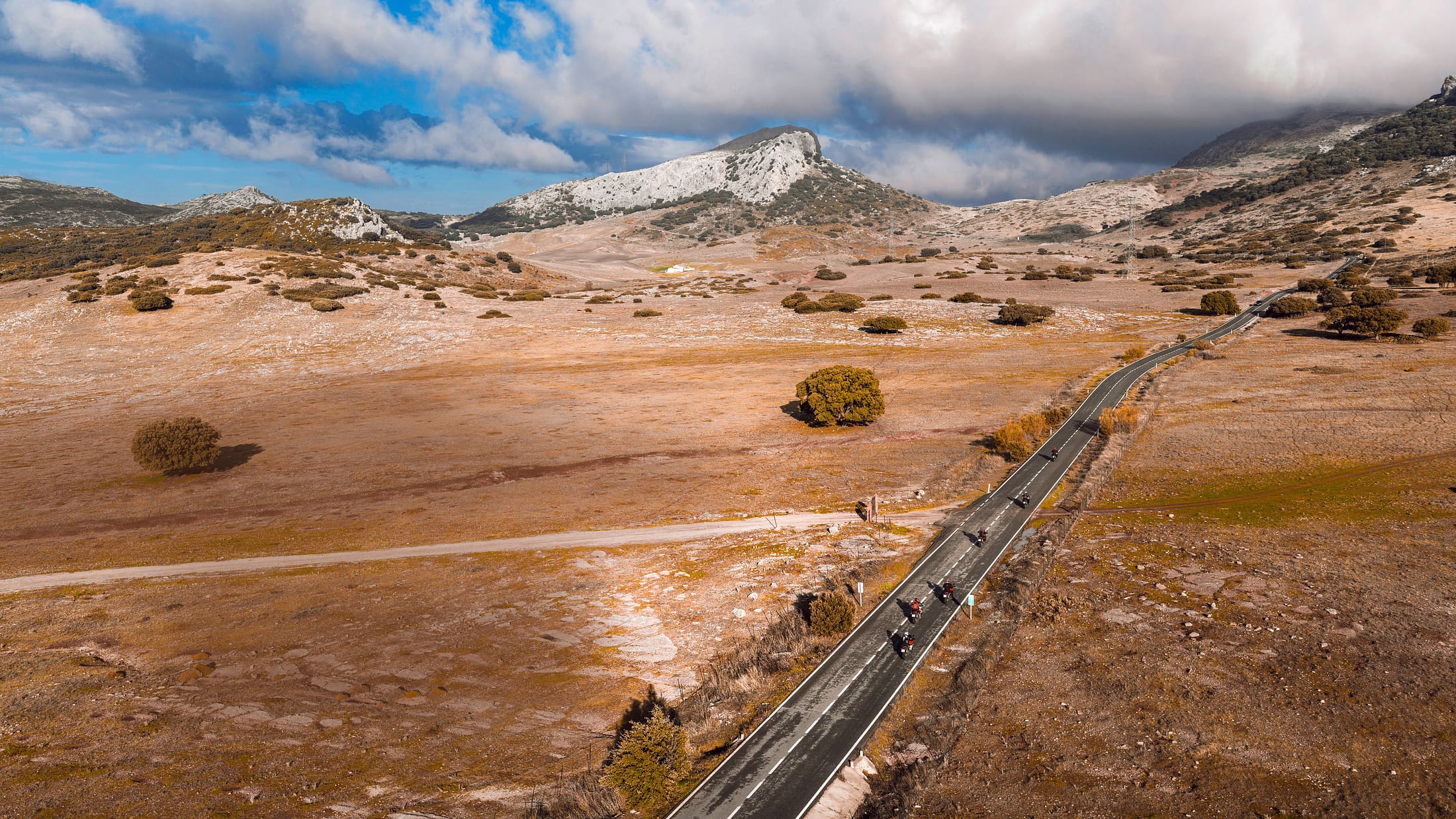 4 Leser testen stärkste Reiseenduro: Leser-Experience KTM 1390 Super ...